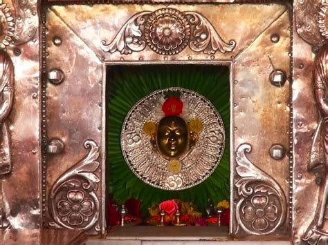 Shri Veerabhadra Temple Yadur Veerabhadreshwar Devasthan