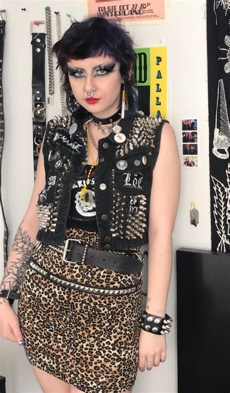 Pin By Skyla B On Goth Info Punk Style Outfits Punk Outfits Rock