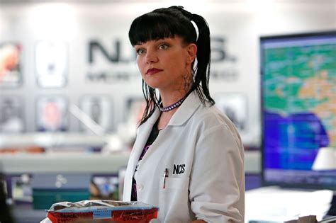 Cbs Reveals Pauley Perrettes Replacement As Ncis New Forensic Scientist Fame10