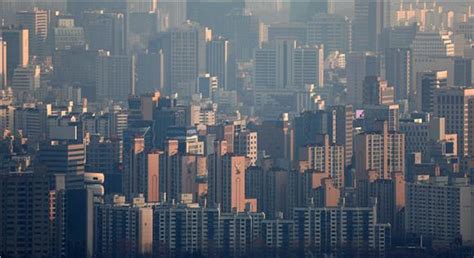 서울 아파트 거래 뚝갈수록 심각