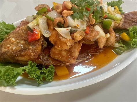 ร้านเล่าเส้น คุณยาย ณ บ้านหนองถ้วย ตำบลตะเครียะ อำเภอระโนด จังหวัดสงขลา ร้านเล่าเส้น คุณยาย