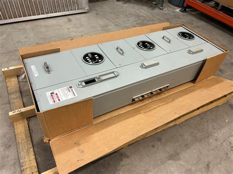 Eaton Cutler Hammer 37ss320r 3ph In 3ph Out 3 Gang 225a Socket Tes