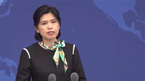 国台办：民进党一些政客乱扣帽子喊打喊杀，只会被年轻人抛弃 凤凰网视频 凤凰网