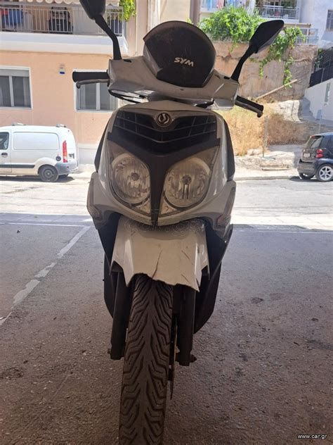 Car Gr Sym Hd 200 14