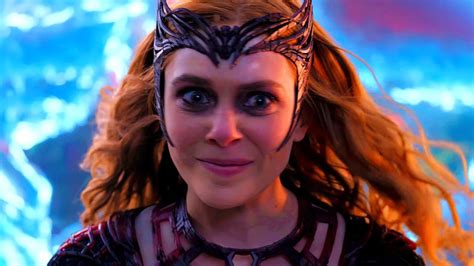 Scarlet Witch Elizabeth Olsen