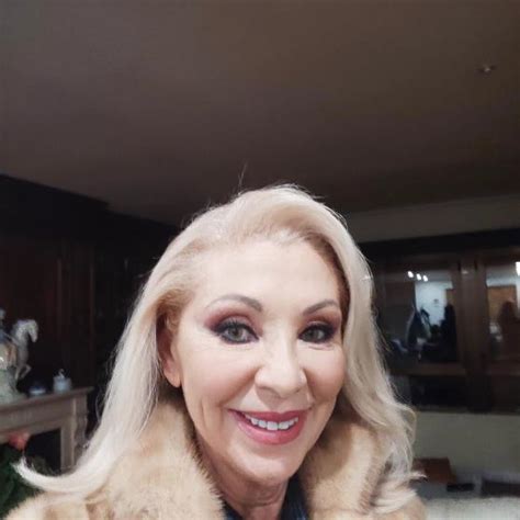¿quién Es Jenny Llada Concursante De Desnudos Por La Vida