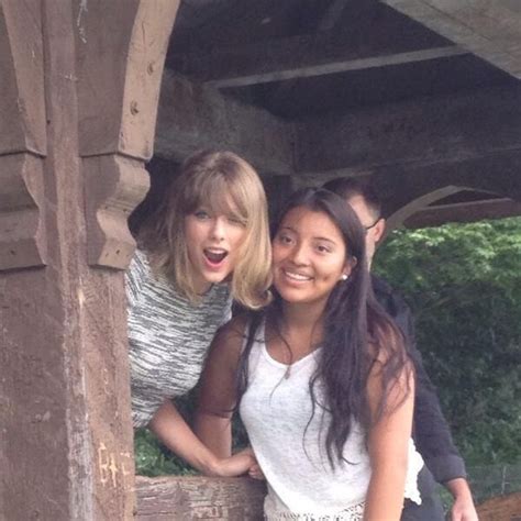 팬들한테 정말 잘하는 테일러 스위프트 일화 모음 인스티즈 Instiz 이슈 카테고리