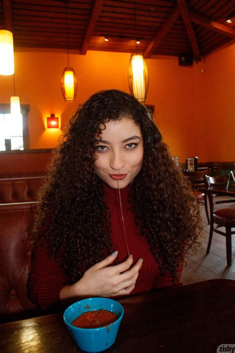 Lana Lovelace Pictures Images