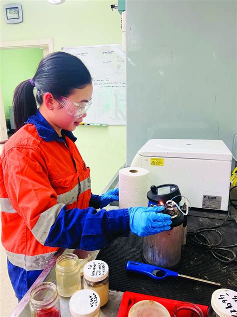 Global Resource Recovery Addresses Gender Gap In Science And Research Waste Management Review