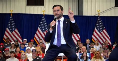 공화 부통령 후보 밴스 소수인종에 밀린 백인 학생들 명문대 입학하려 성전환