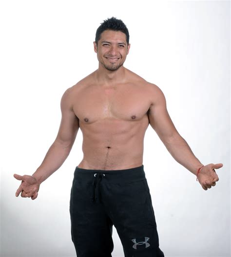 무료 이미지 사람 스포츠 트렁크 사진 남성 모델 어린 손가락 운동 팔 적합 근육 가슴 인간의 몸 포즈를 취하는 다리 신체 매력적인 육상