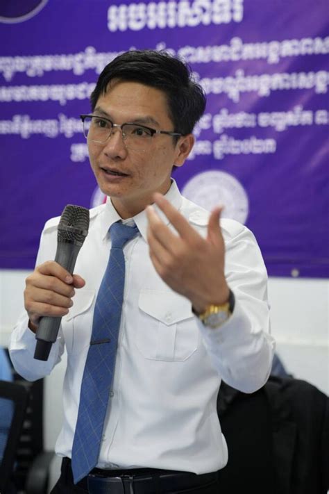 ក្រុមសេដ្ឋកិច្ចក្រៅប្រព័ន្ធ