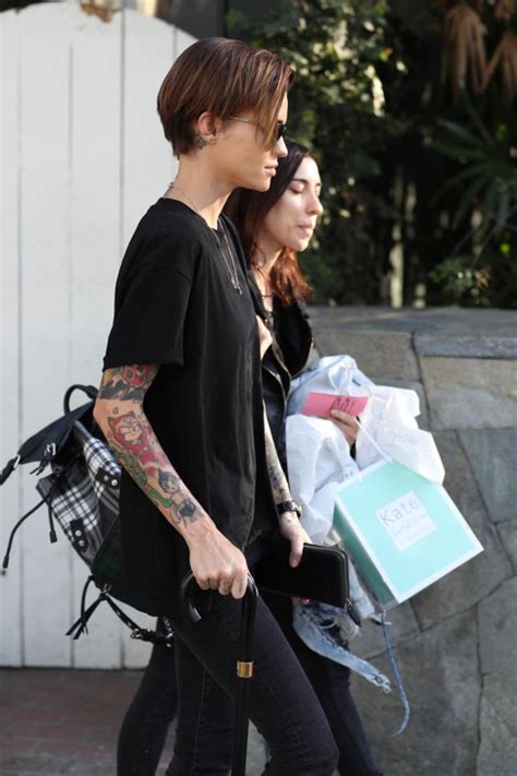 Pics Ruby Rose Back On Her Feet Following Back Surgery Sandra Rose