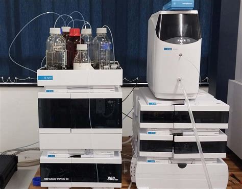 Agilent 1260 High Performance Liquid Chromatograph Hplc With A