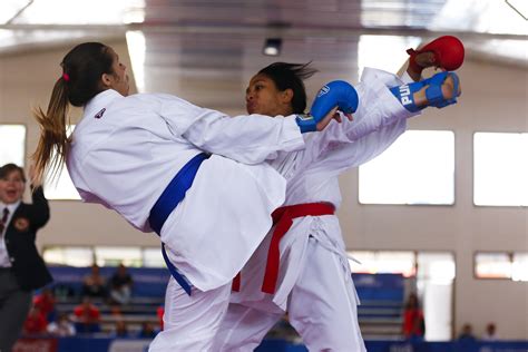 Clases Gratis Y En Línea Con La Mejor Karateca De México Para Estar En Forma Y Defenderte Si Lo