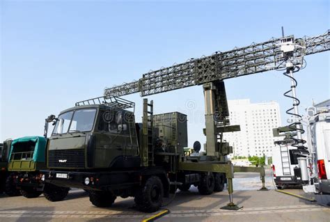 Belarusian Development The Mobile Digital Three Dimensional Radar Â