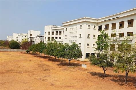 Chettinad College Of Engineering And Technology Hostel Fees Rooms