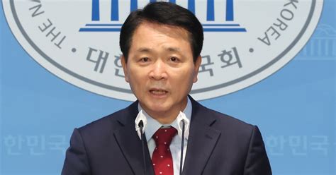 이토 히로부미 인재 논란에 화들짝…말 조심 문자 돌린 한동훈