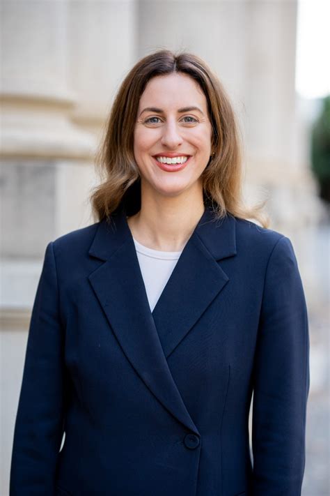 Lauree Coci Commercial And Human Rights Barrister Shoreline Chambers