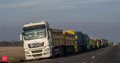 Eu Co2 Emissions Eu Proposes 90 Co2 Emissions Cut By 2040 For Trucks