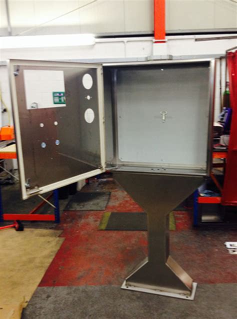 Hmi Control Panel With Pedestal Index Enclosures