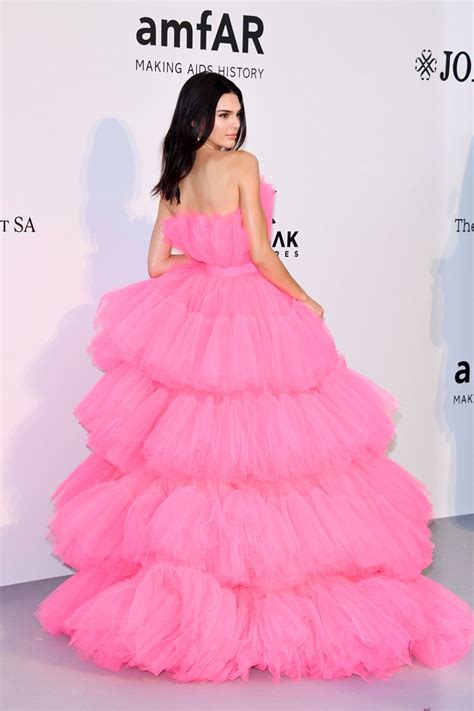 Amfar Gala Kendall Jenner Wears Pink Giambattista Valli Dress