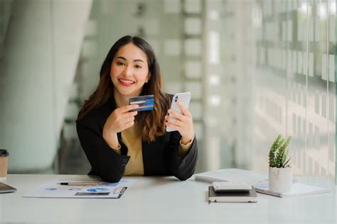 What Is An EMV Card Reader And How Does It Work MyPOS