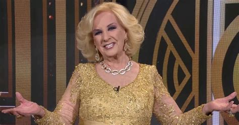 El Llamativo Vestido Con Cristales Negros De Mirtha Legrand Que Se Robó