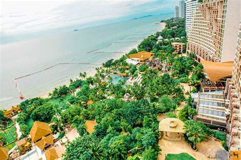 เที่ยวอยู่เมืองพัทยา แต่สวยอลังการเหมือนไปเมืองนอก ที่ “เซ็นทารา แกรนด์ มิราจ บีช รีสอร์ท พัทยา”