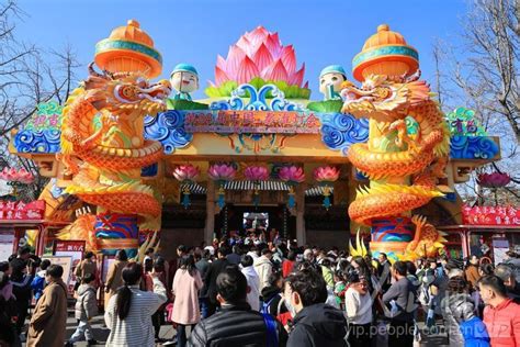 江苏南京乐享春节假期 人民图片网
