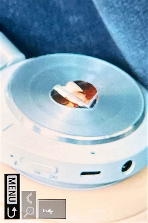 [잡담] 앤톤 헤드셋 스티커 필름 다 벗겨진거 개웃기다 ㅋㅋㅋ 인스티즈 Instiz 연예 카테고리