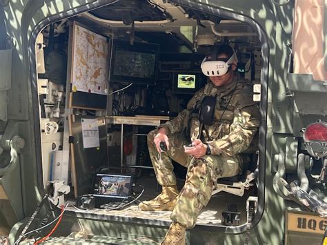 The Robots Are Coming Us Army Experiments With Human Machine Warfare