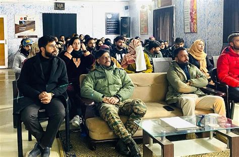 Chinar Yuva Reunited And Inspired Todays Alumni Meet At Chinar Yuva