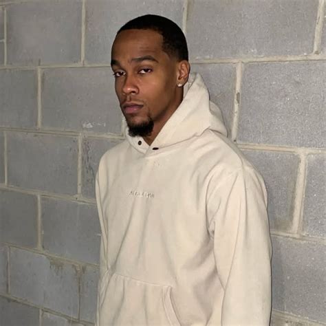 3 Ajc • Threads Say More