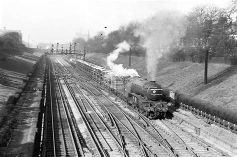 The Transport Library Br British Railways Steam Locomotive Class V2 60946 At Heaton Cutting In
