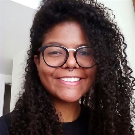 Gabrielle Rodrigues Medium