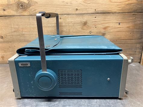 100 Mhz Portable Oscilloscope 2246 Tektronix