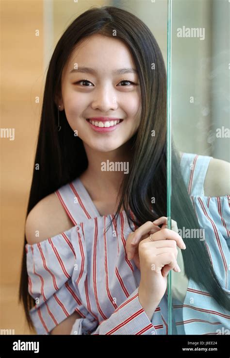 S Korean Actress Lee Soo Min South Korean Actress Lee Soo Min Who Starred In The Drama Rebel