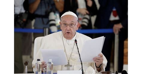 Папа Франциск е първият понтифик участвал в среща на Г 7 Снимки