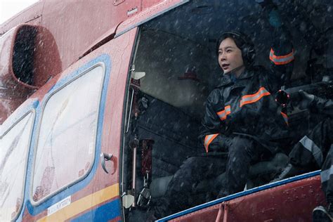 朱一龍主演、海外票房突破19億災難鉅片《峰爆》915在台上映 Zeek玩家誌
