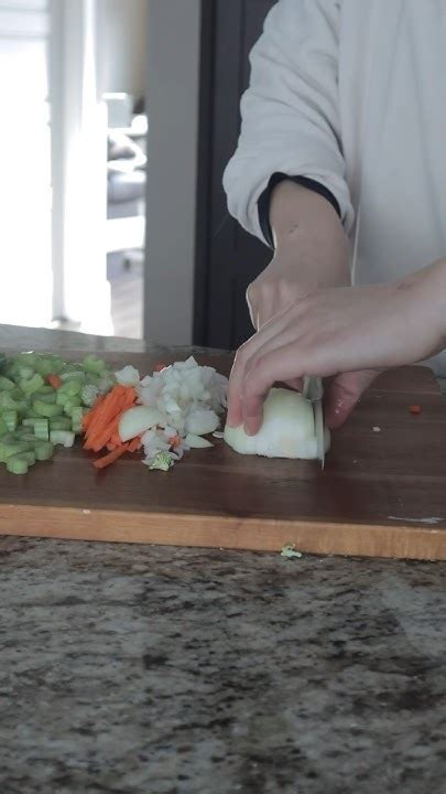 가족에게 야채와 치즈를 많이 그리고 맛있게 먹이는 음식👍🏻 Youtube