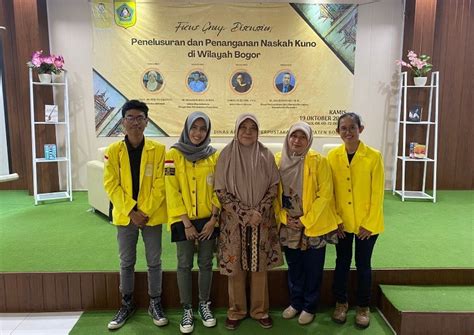 Tim Filolog Ui Bantu Identifikasi Naskah Kuno Di Bogor Id