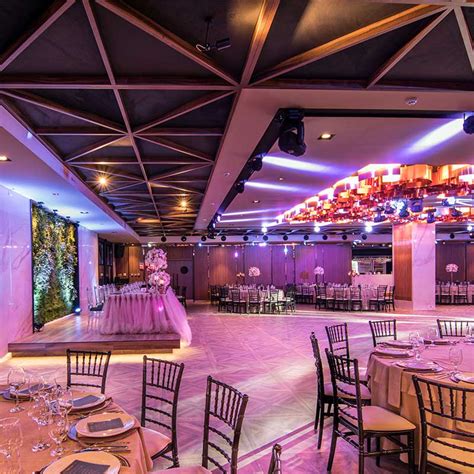 ЅИДНИ ОБЛОГИ И ПЕРГОЛИ Woodmark