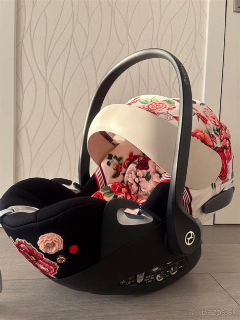 Autosedačka Cybex Cloud T I Size Spring Blossom Light Bratislava Bazoš Sk