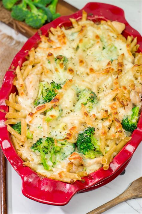 Cheesy Chicken And Broccoli Pasta Bake Classic Comfort Food