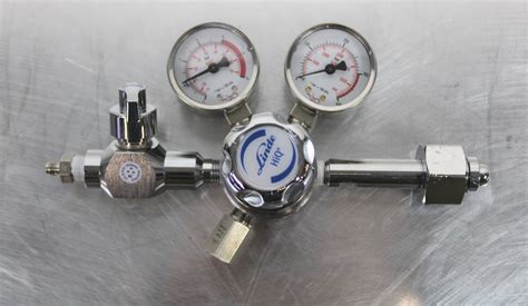 Reuzeit Linde Gas Pressure Regulator C3001 Stainless Steel Two Stage