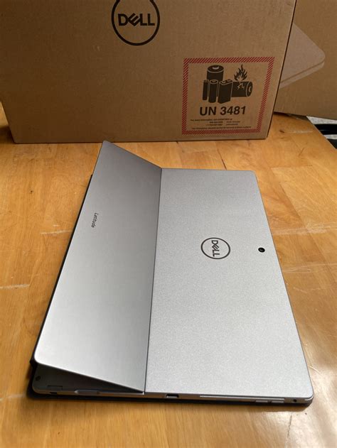 Dell Latitude 7320 Detachable 2 In 1 Laptop Cũ Giá Rẻ Triều Phát