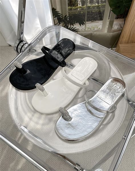 헤이드 트윙클 데일리 큐빅 쪼리 슬리퍼 에이블리