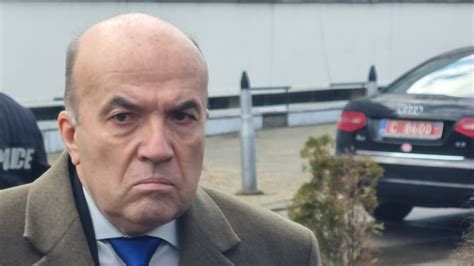 Външният министър заплаши да спре общи проекти със Скопие след побоя над българин в Охрид