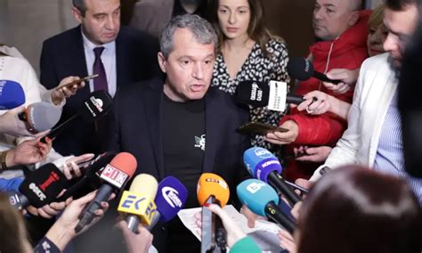 Възраждане и ИТН предлагат референдум за запазване на българския лев до 2043 г ᐉ Новини